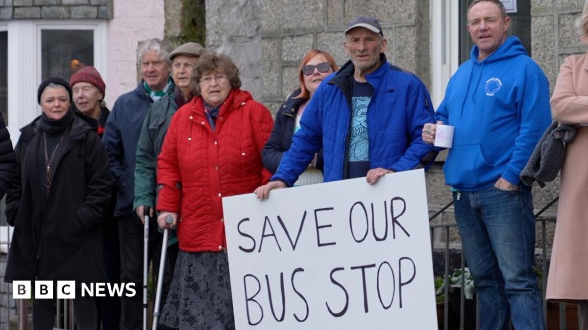 Mousehole residents' fears over 'catastrophic' bus service change - BBC ...