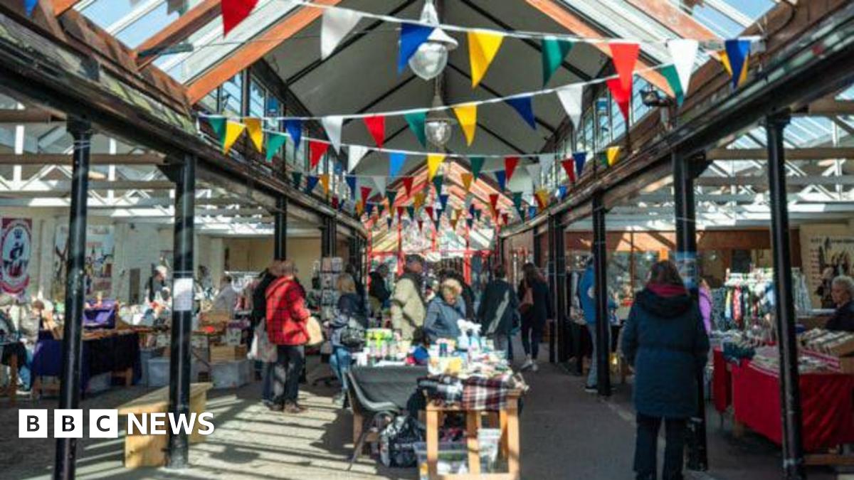 Future of Great Torrington is under the spotlight - BBC News