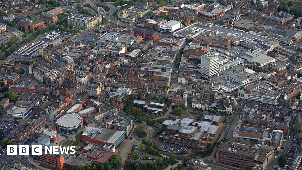 Wolverhampton redevelopment scheme sees huge funding boost - BBC News