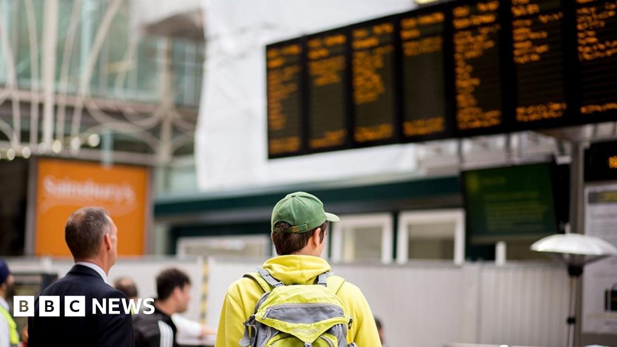 Rail strike: West services and stations face severe disruption - BBC News