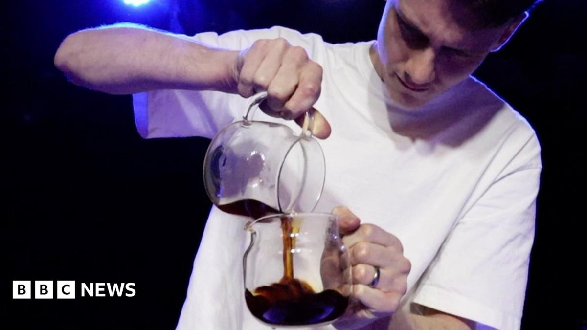 Caffeine hit: Battle of the baristas for coffee lovers - BBC News