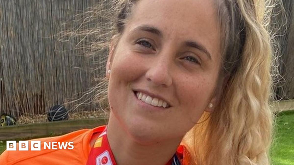 Reading rugby player wins compensation over revenge tackle - BBC News