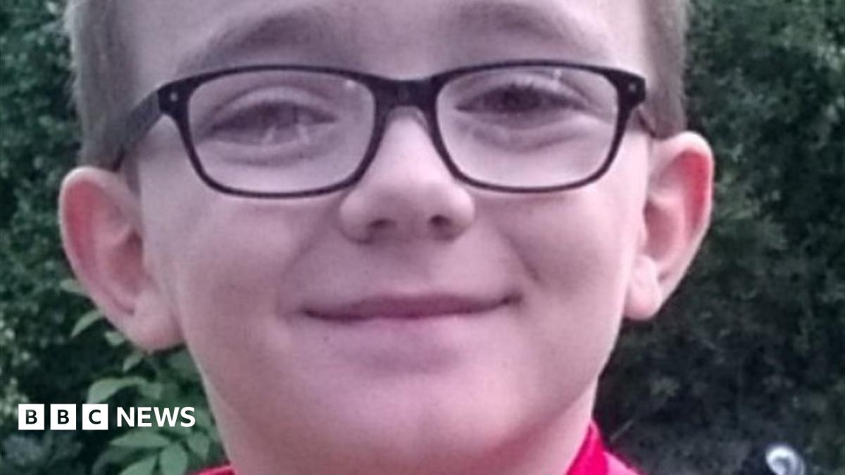Coventry bus crash: Victim Rowan Fitzgerald 'adorable' - BBC News
