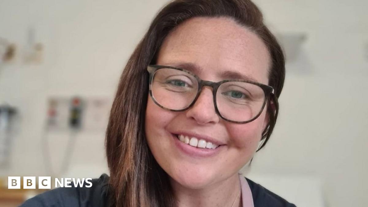 Sheffield: Incurable cancer patient chosen to model for charity ...