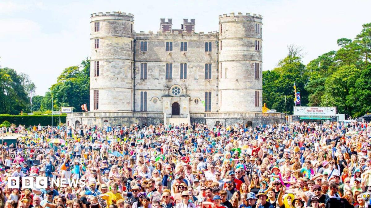 In pictures: Dorset's Camp Bestival 2024 - BBC News