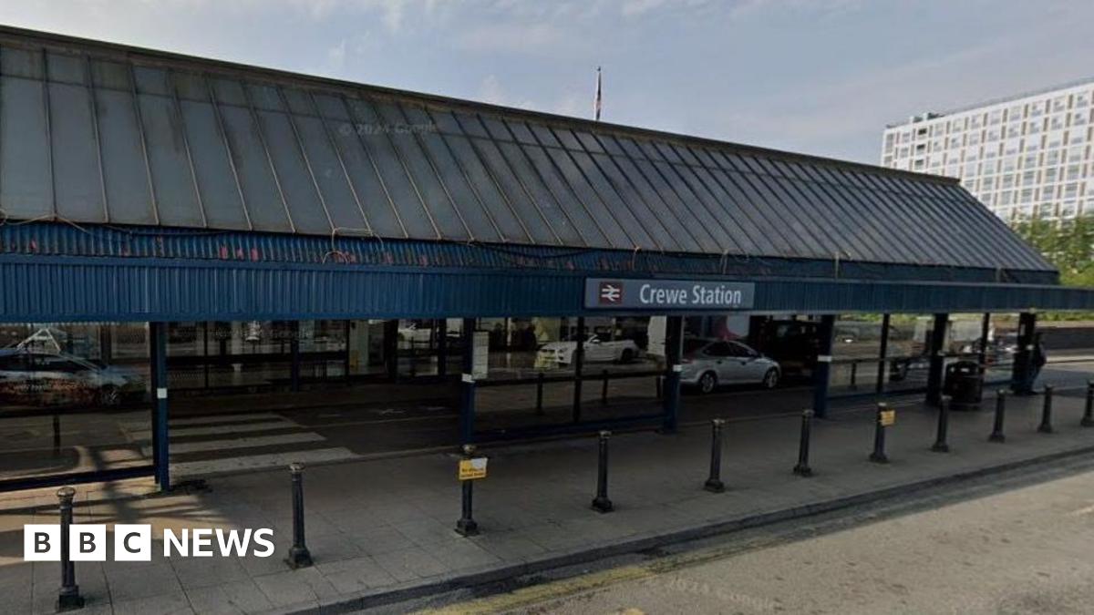 Rail schemes could be supported if Crewe benefits, council says - BBC News