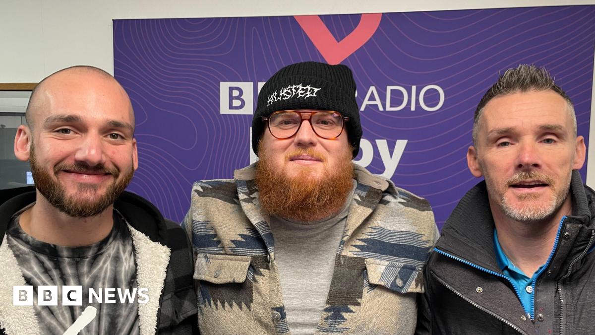 Men form rock band to help addiction recovery - BBC News