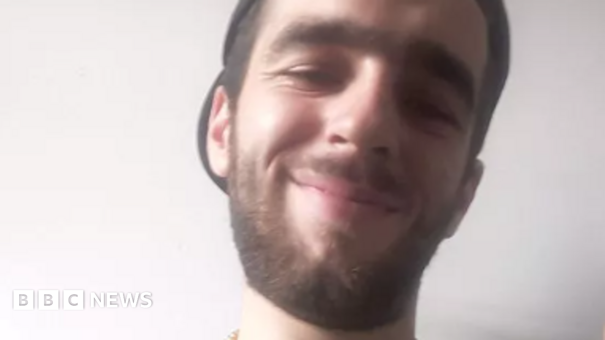 Jamie Gilbey murder case: Accused 'dumped body parts in park' - BBC News