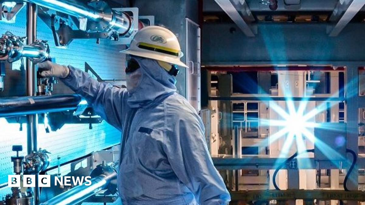 Fusion energy: Could powerful lasers power a working reactor? - BBC News