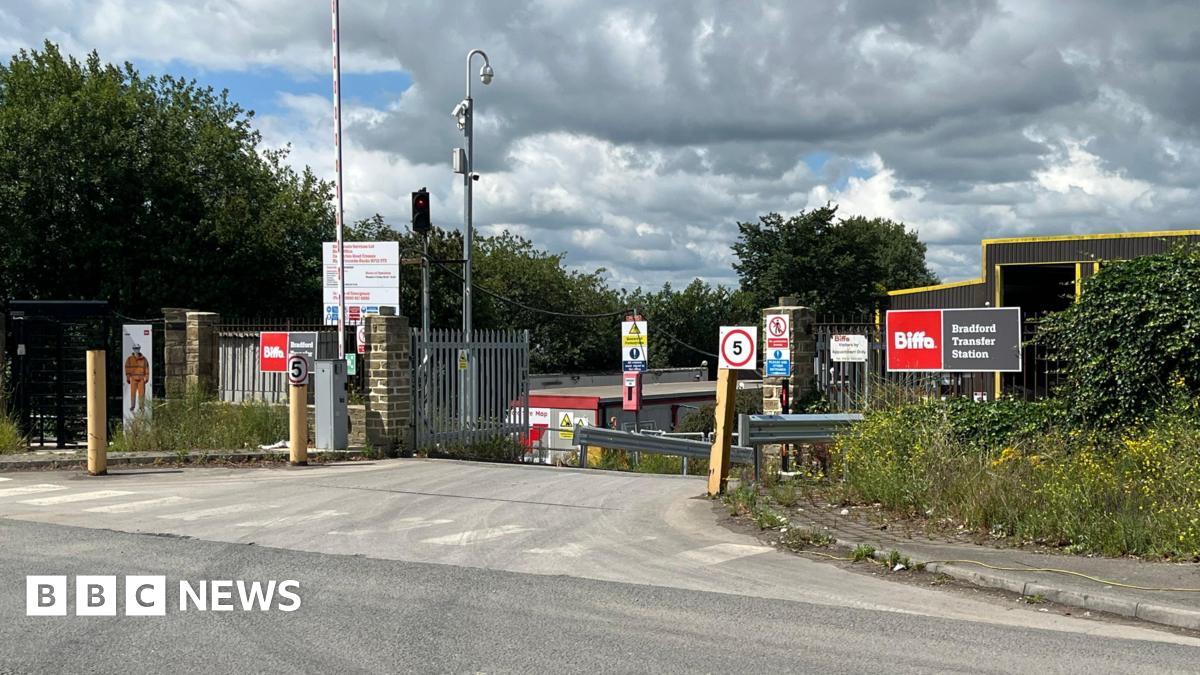 Man killed at Biffa Bradford site by reversing lorry - inquest told ...