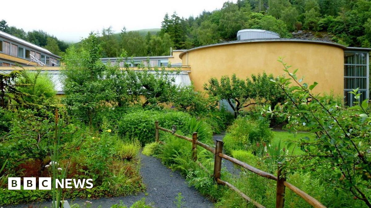 Machynlleth CAT closes to public putting jobs at risk - BBC News