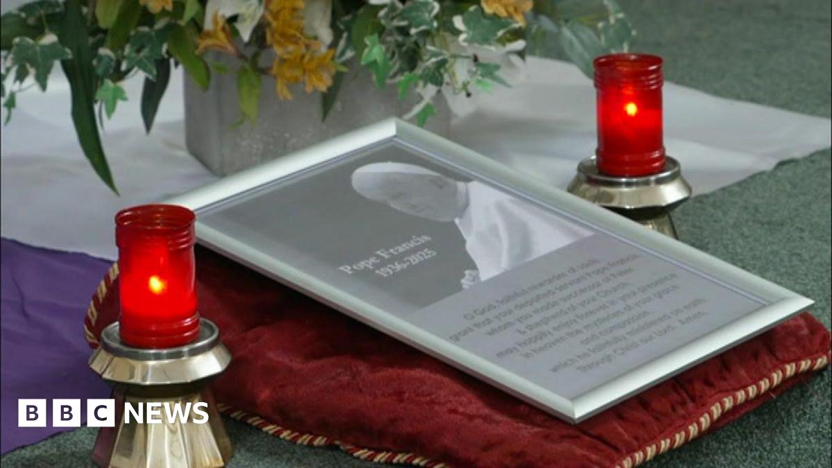 Final respects paid to Pope in West Midlands - BBC News