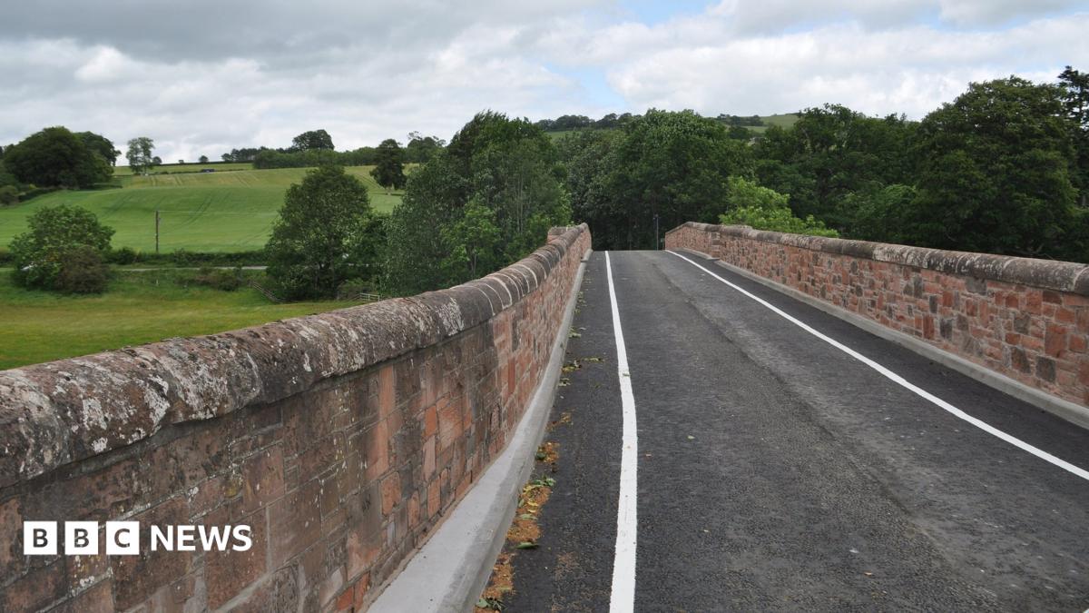 Historic bridge near Melrose reopens ahead of schedule - BBC News