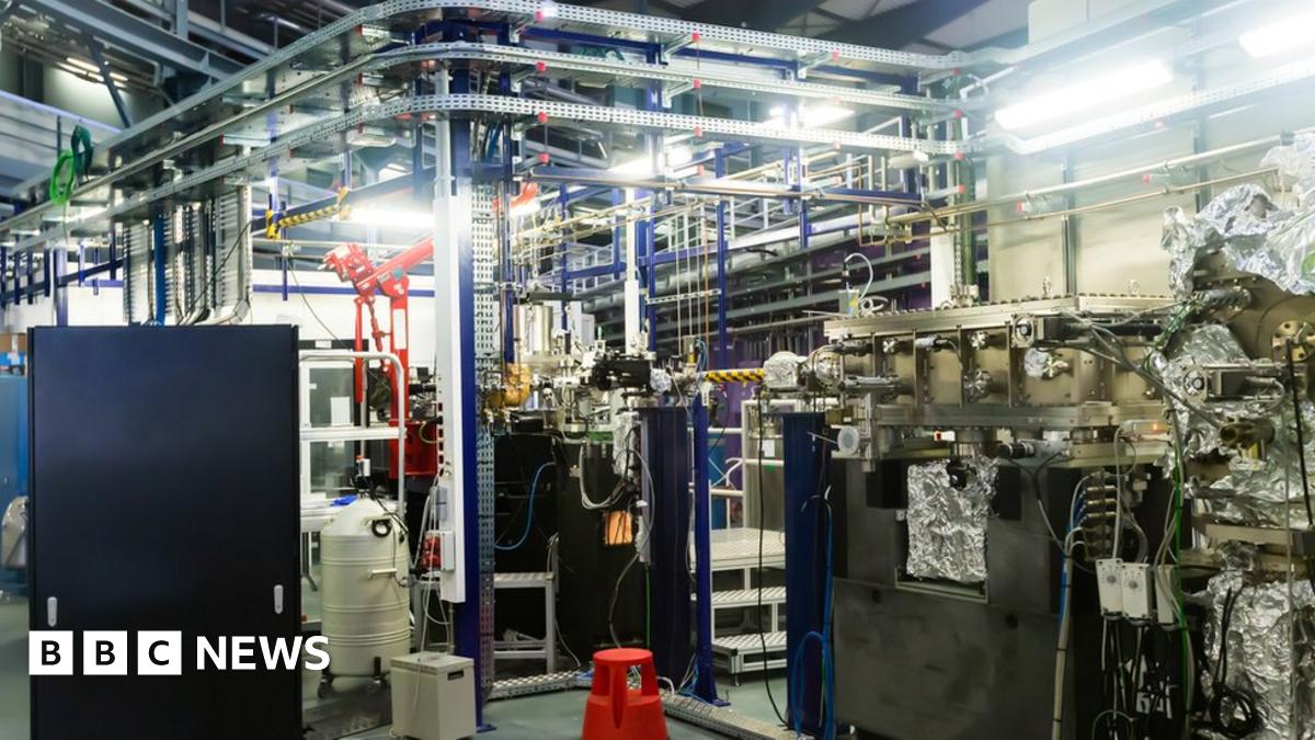 Ukraine war: UK moves to cut links with Russian science projects - BBC News