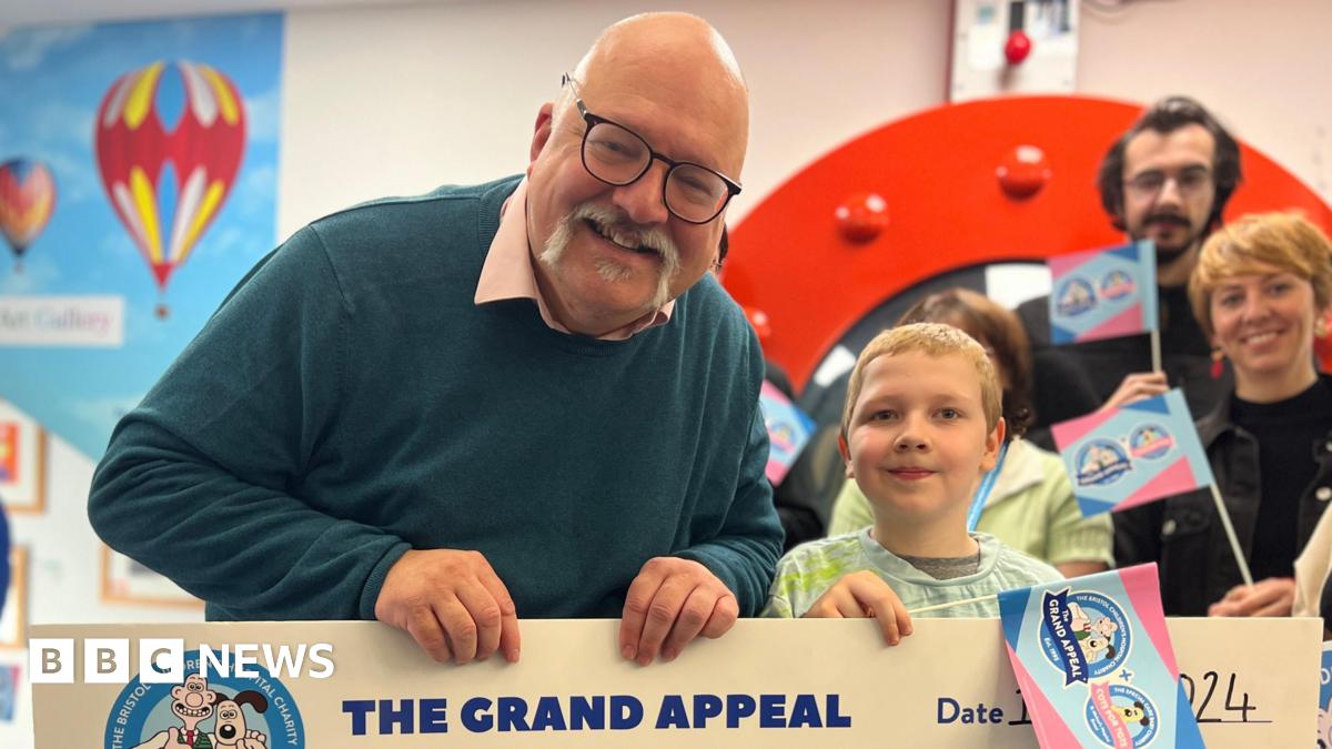 Bristol boy shot when a toddler raises £8k for hospital - BBC News