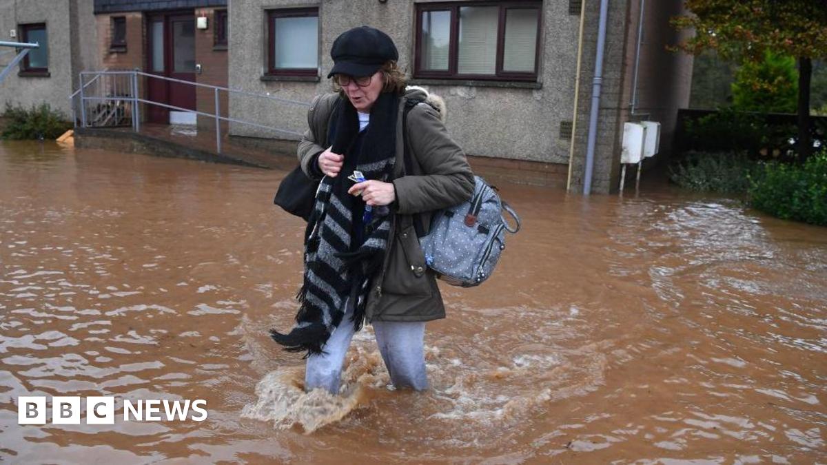How prepared is Scotland for severe weather over the winter? - BBC News