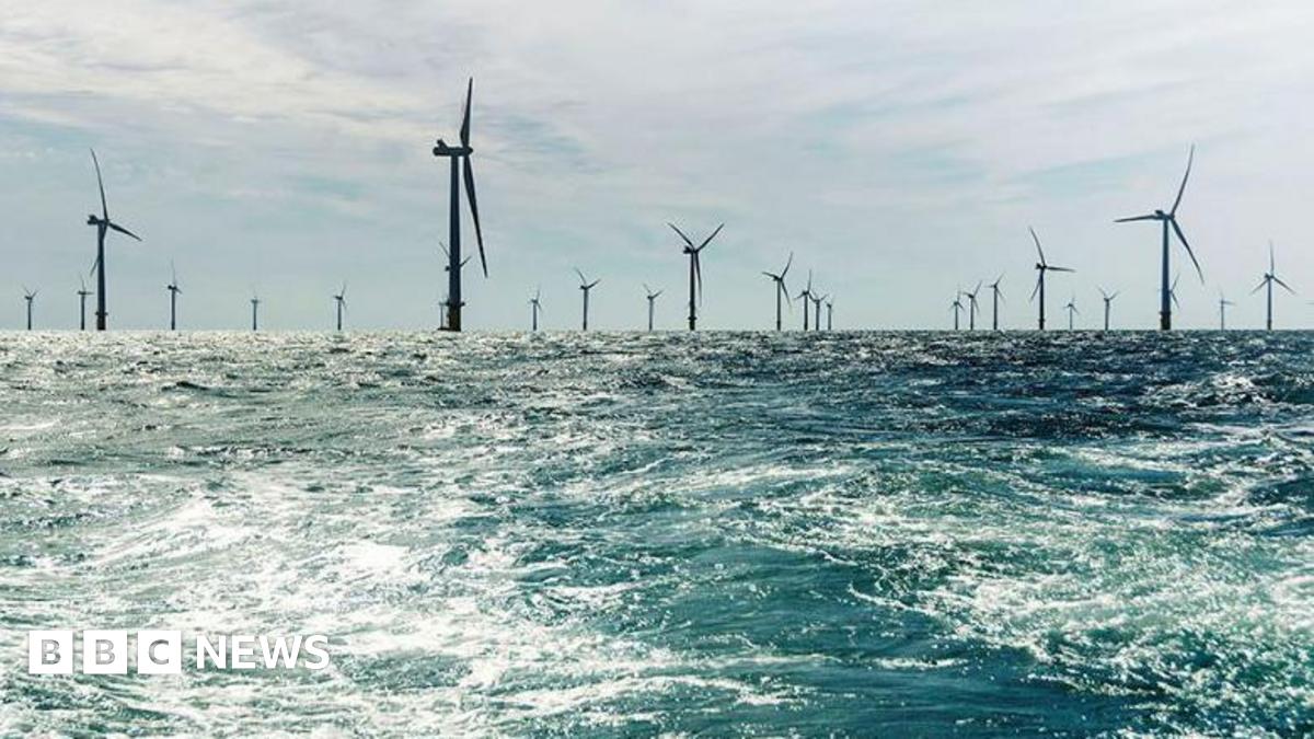 West of Orkney wind farm project secures planning consents - BBC News