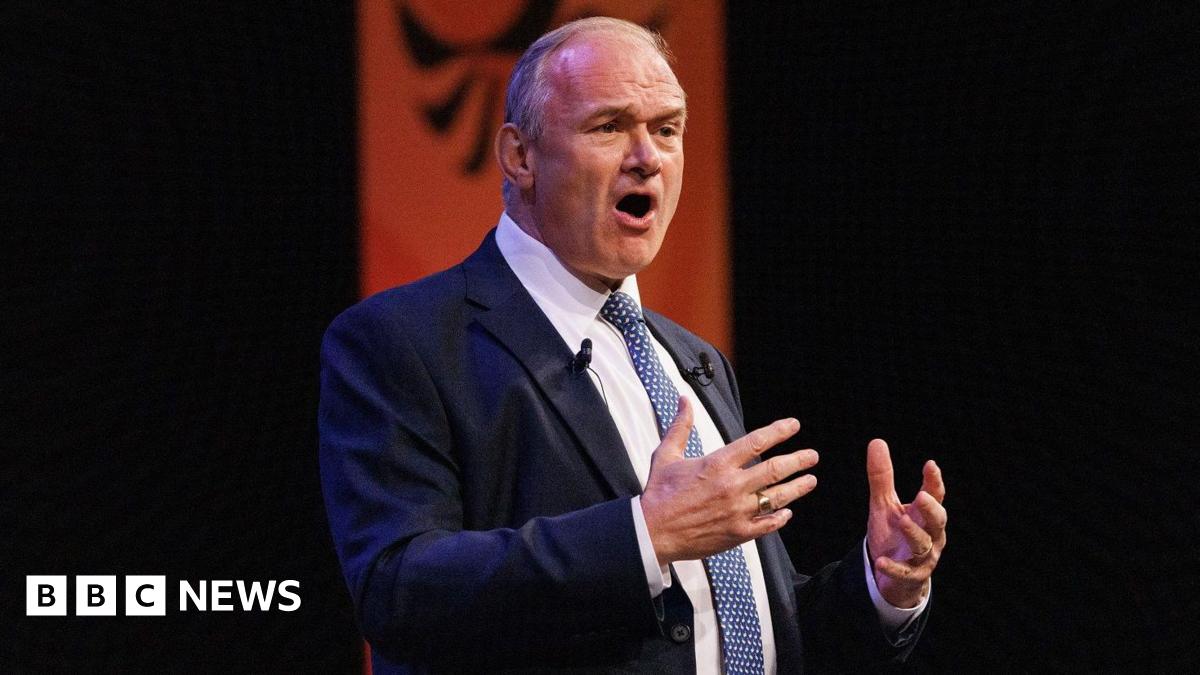 Lib Dems unveil new top team after election success - BBC News