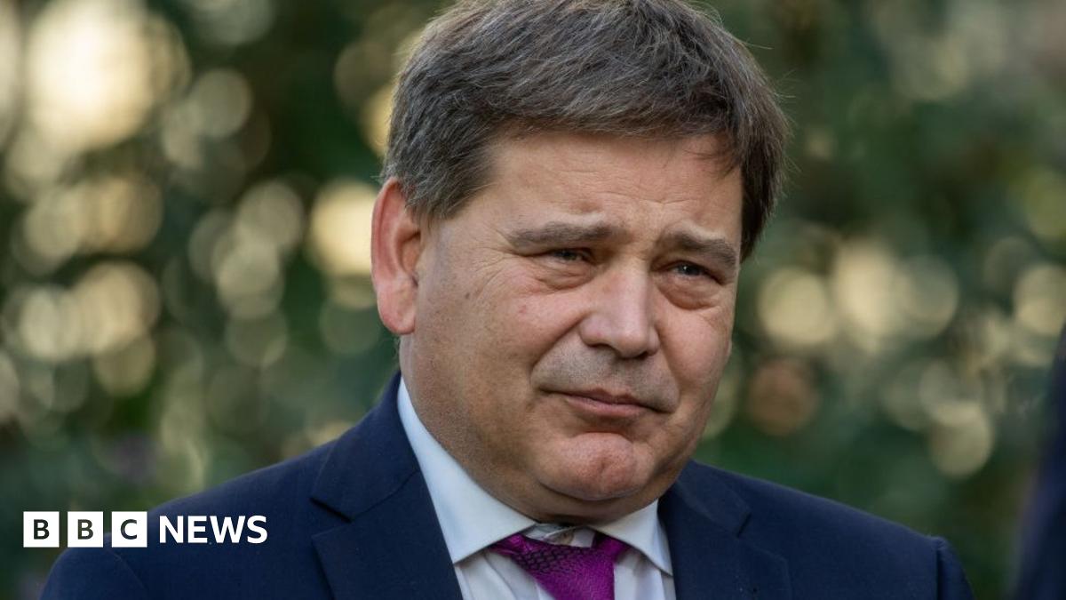 MP calls for changes to Leicestershire freeport plans - BBC News