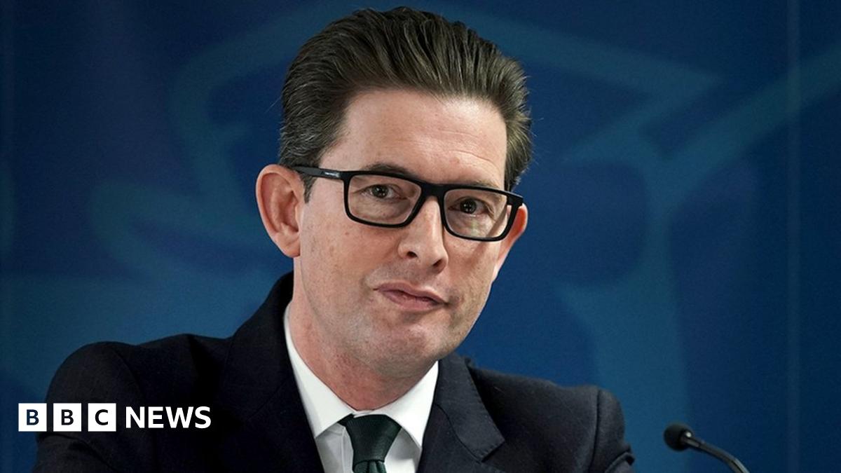 MI5 head warns of 'epic scale' of Chinese espionage - BBC News