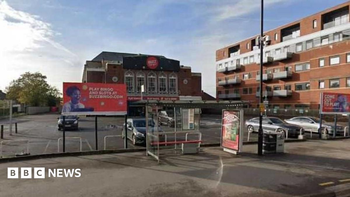 Slough's historic theatre set to be live music venue - BBC News
