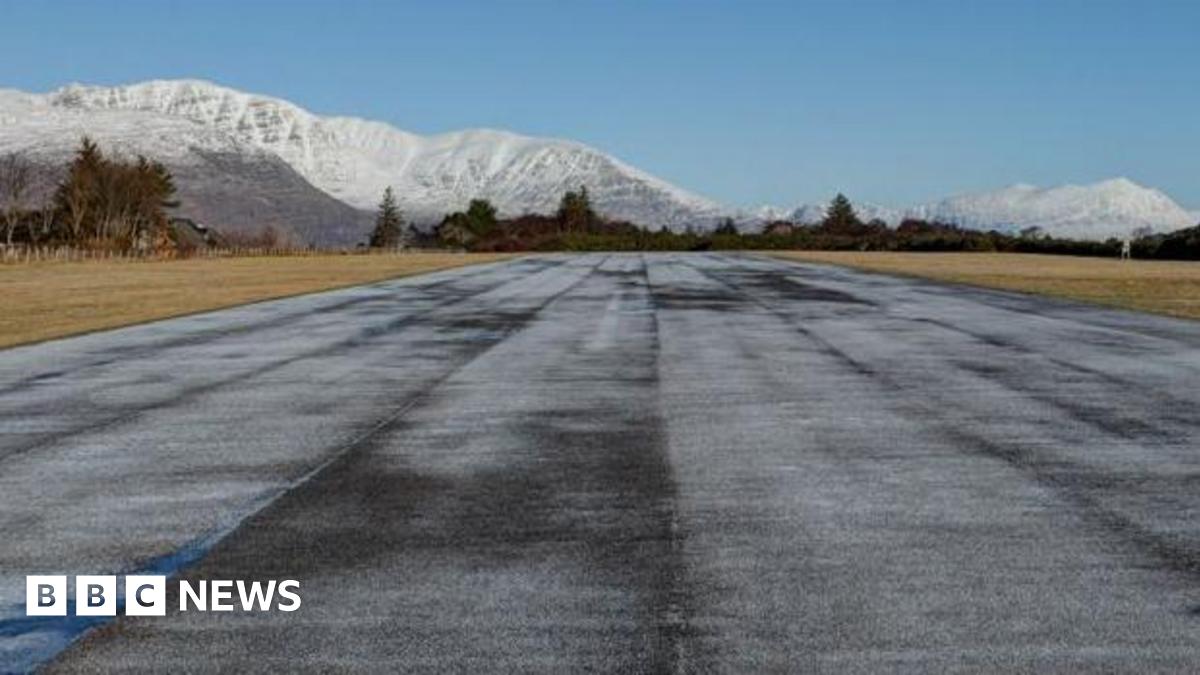 Plockton Airfield's future interests fliers and community trust - BBC News