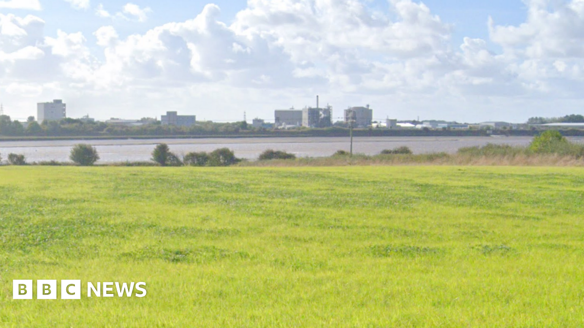 Blood test hopes for Thornton Cleveleys contaminated soil locals - BBC News