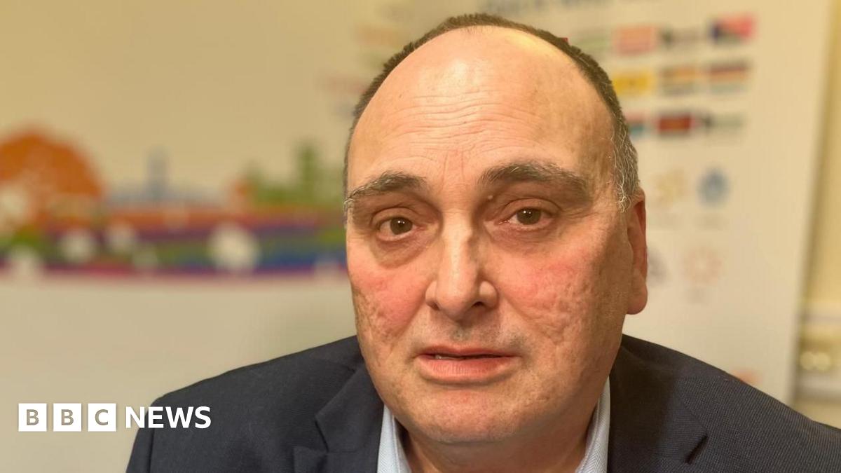 We owe an apology to Nottingham triple killer's family, NHS boss says ...