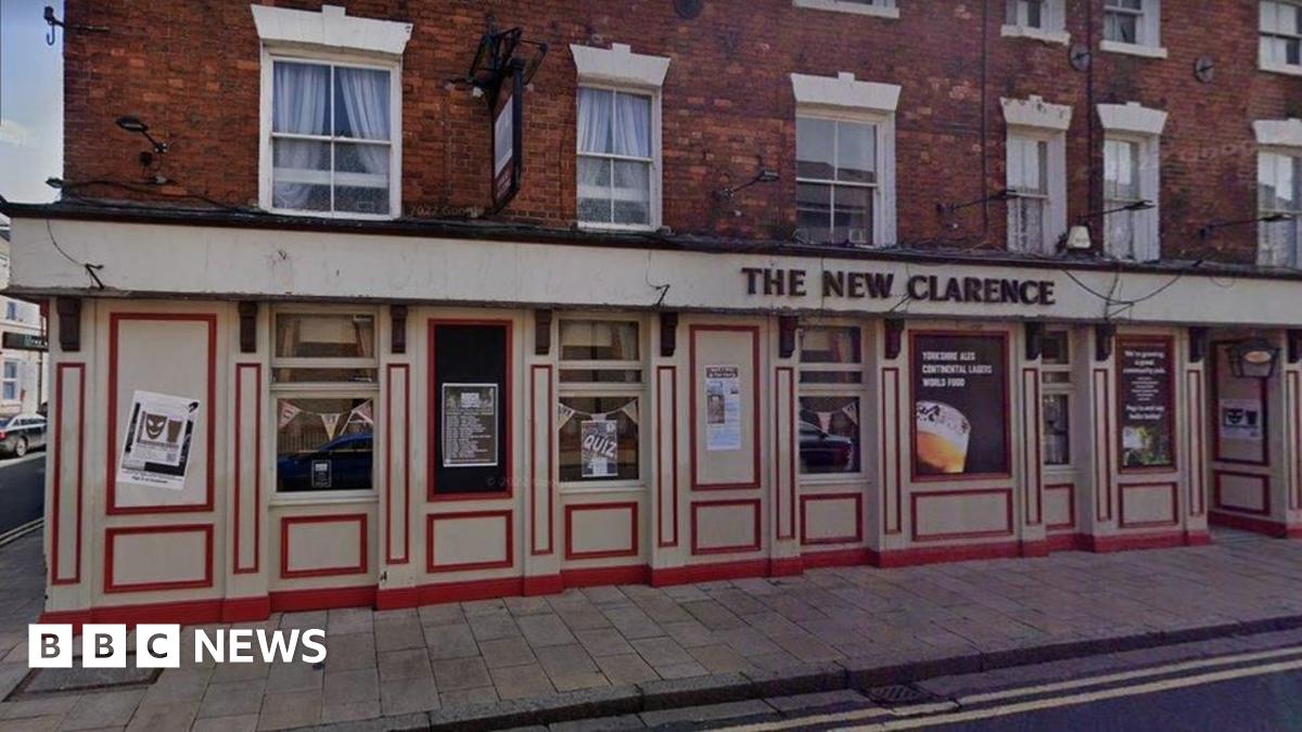 Hull New Clarence pub sale agreed to bring venue back to life - BBC News