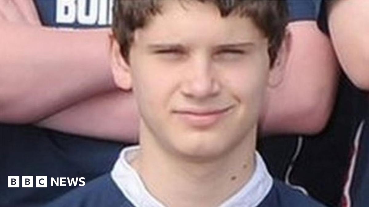Father backs new concussion in sport guidelines - BBC News