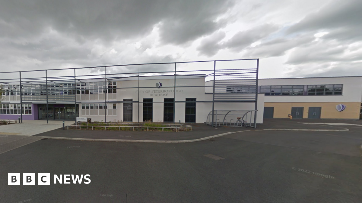 Peterborough teacher banned after paying for sexual pupil videos - BBC News