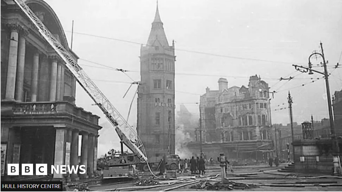 Hull: WW2 memorial service set to honour civilians - BBC News