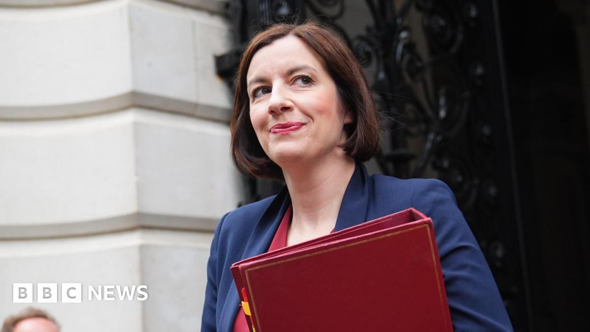 Georgia Roberts - Journalist Profile - Intelligent Relations