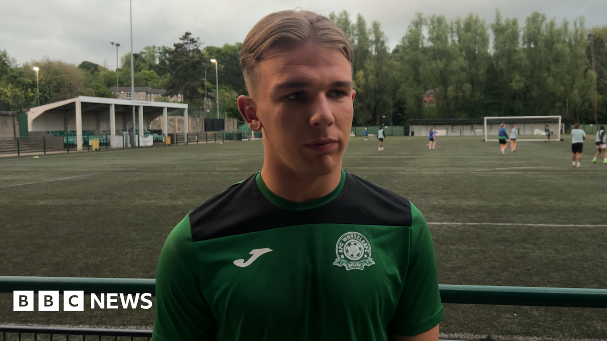 Whyteleafe's Wembley final is 'once in a lifetime opportunity' - BBC News