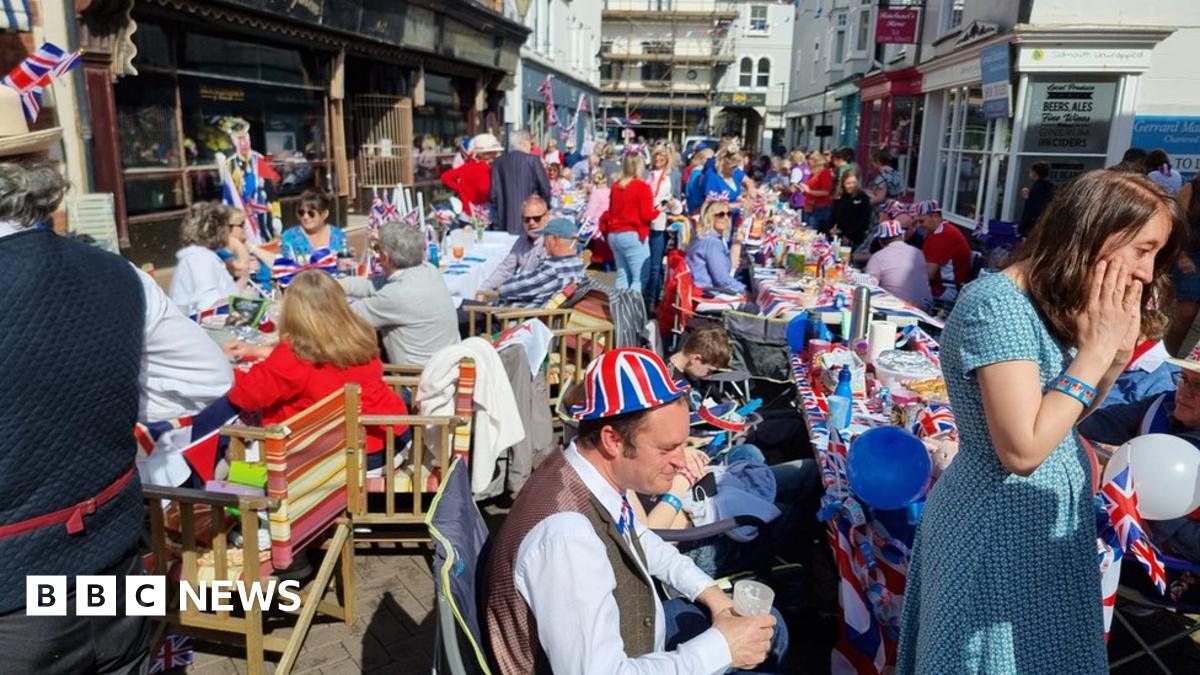 Devon continues to celebrate Coronation - BBC News