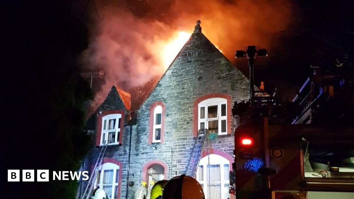 Fire damaged Conwy care home community 'split-up' - BBC News