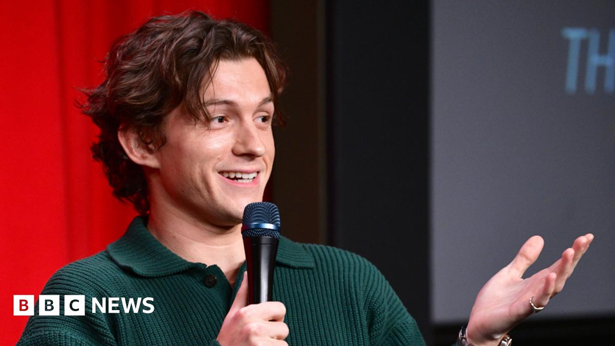 Rizz named word of the year 2023 by Oxford University Press - BBC News