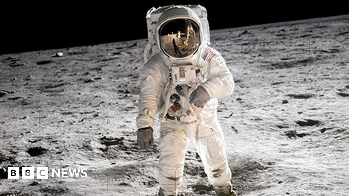 Apollo Remastered: One man's mission to show us the Moon - BBC News