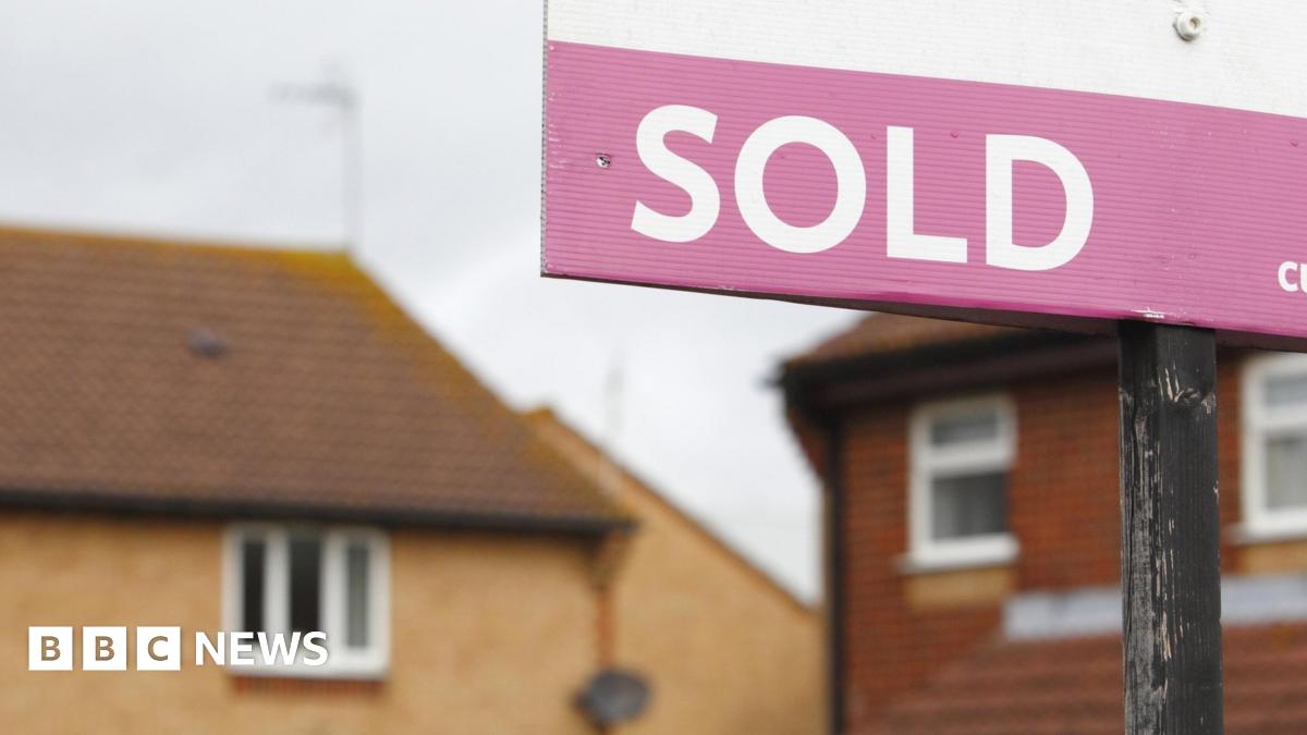 House prices: Wales average reaches highest-ever figure - BBC News