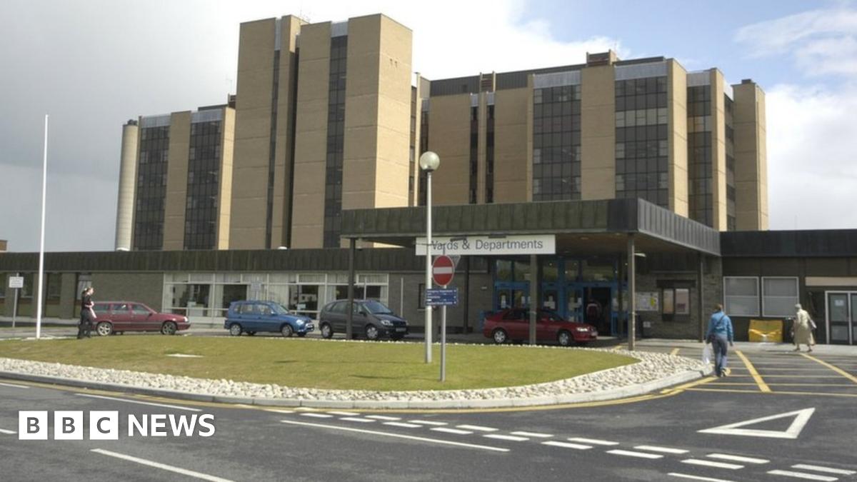 Raigmore Hospital to create 200 more parking spaces - BBC News