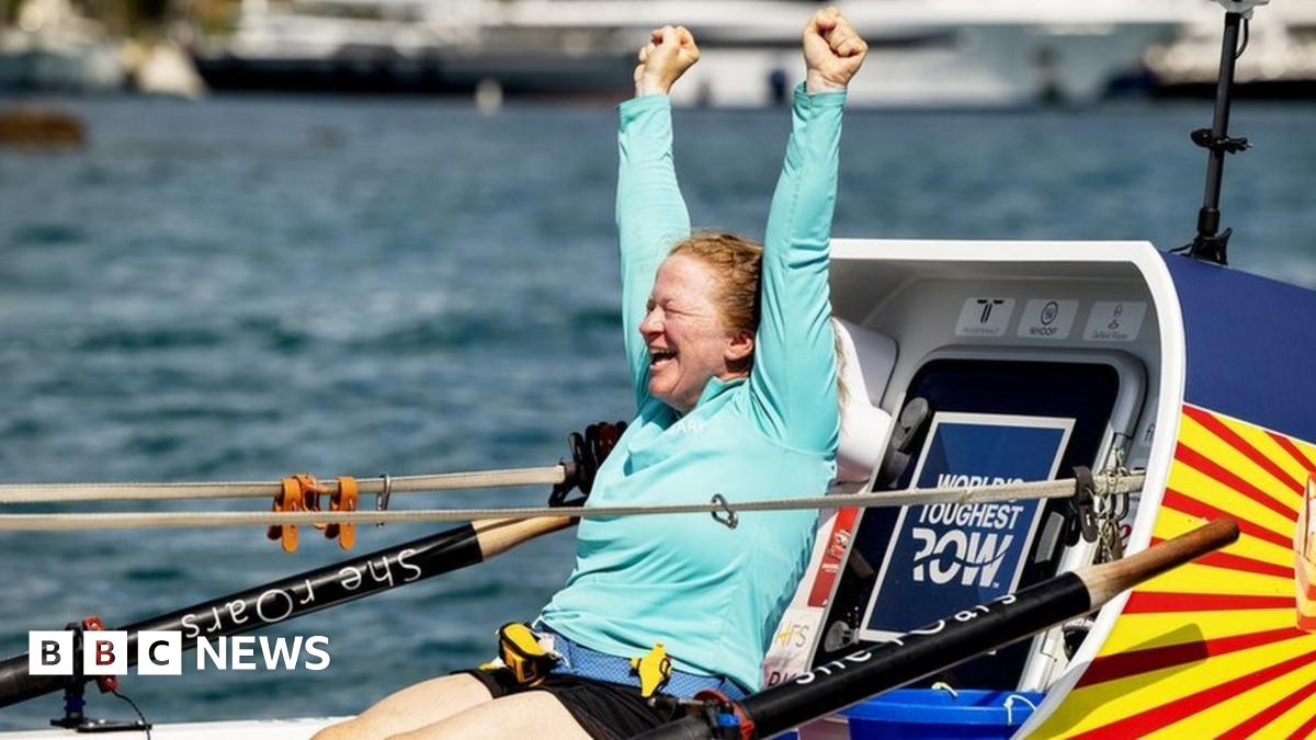 Mum completes 3,000-mile solo row across Atlantic Ocean - BBC News
