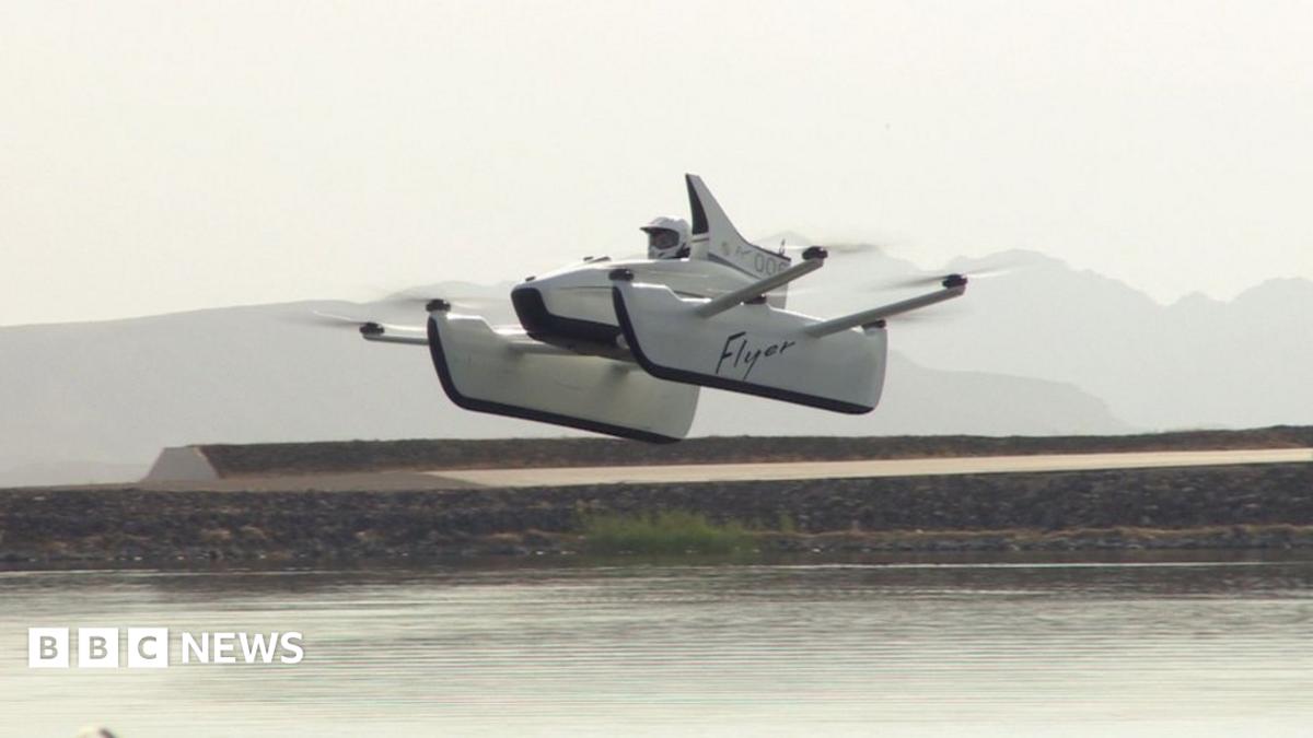 The driving school for 'flying cars' - BBC News