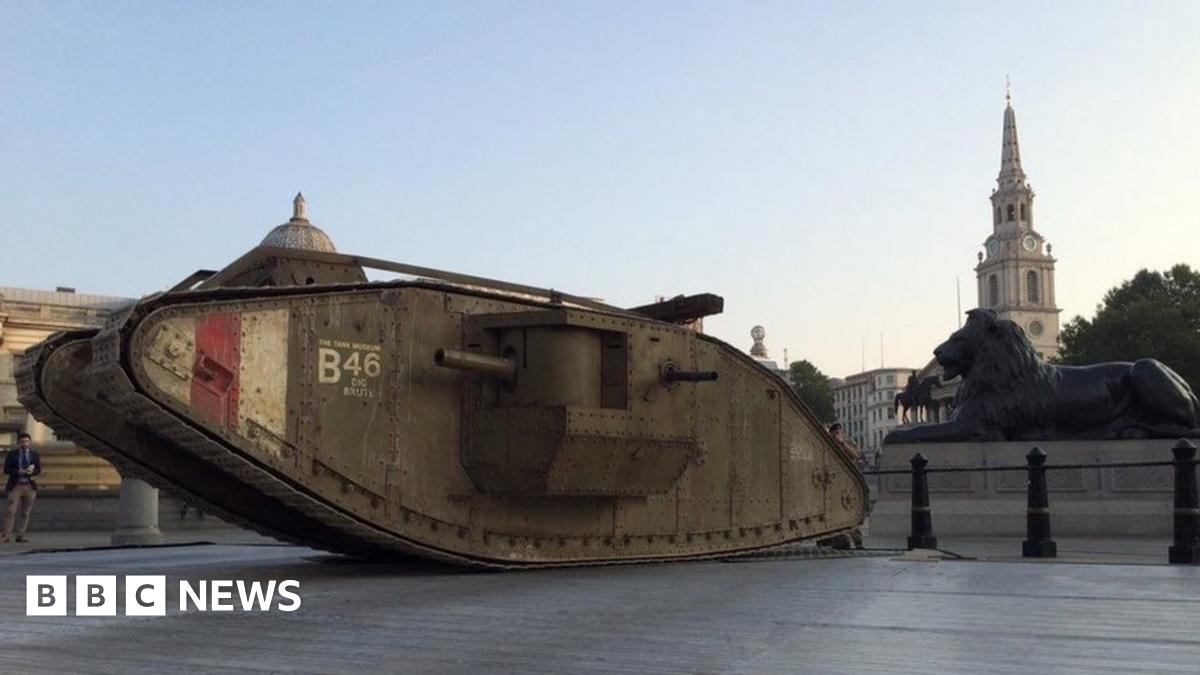 WW1 tank takes over Trafalgar Square for 100th anniversary - BBC News