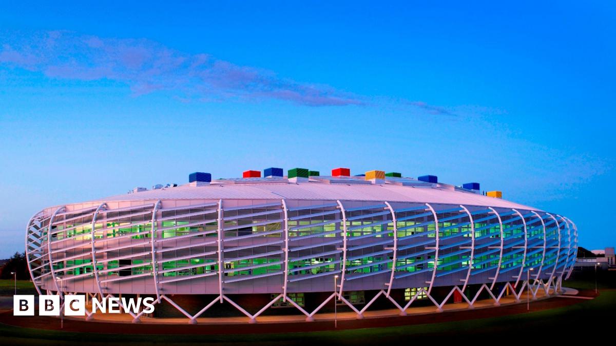 Monkseaton High School in Whitley Bay is set to close despite ...