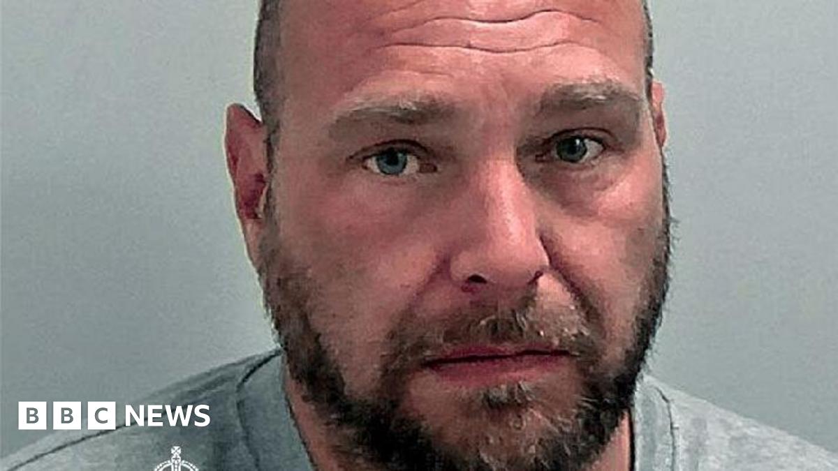 Nuneaton man jailed for wife's murder after 'lengthy abuse' - BBC News