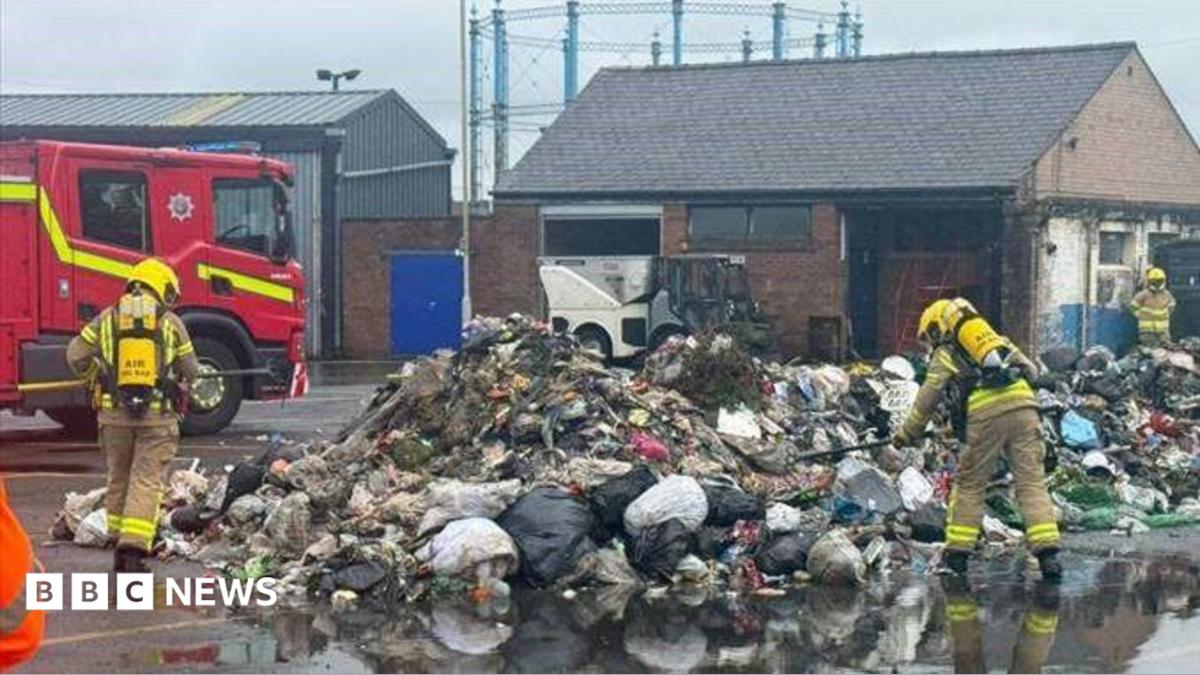 Bin lorry catches fire during Carlisle rubbish collection - BBC News
