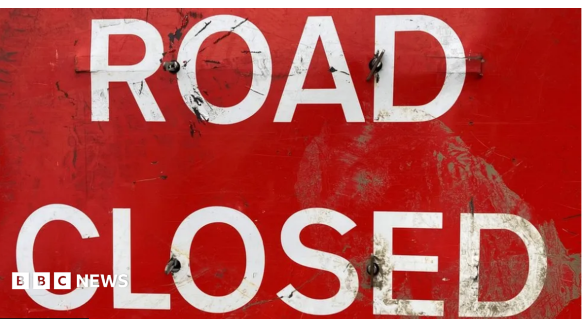 A43 reopens after multi-vehicle crash near Brackley and Towcester - BBC ...