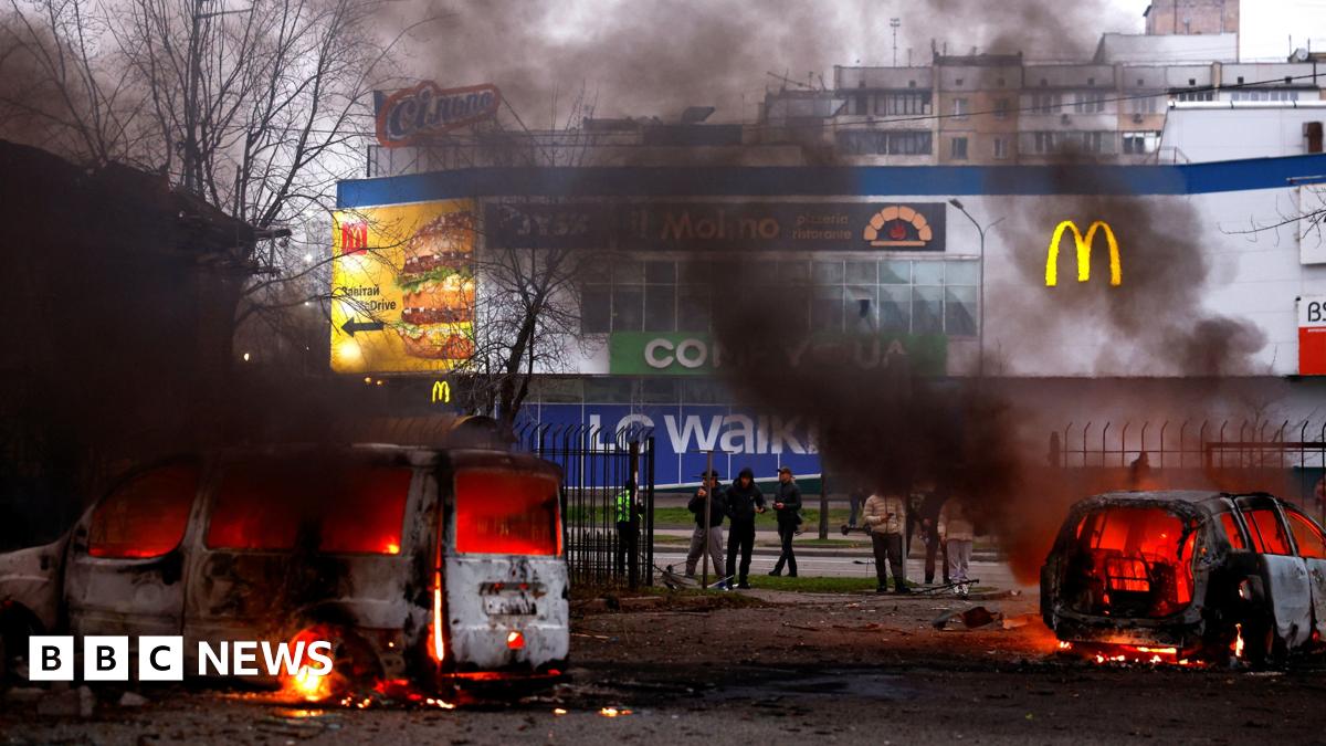 Russian strikes cause power outages for more than 600,000 in Ukraine ...