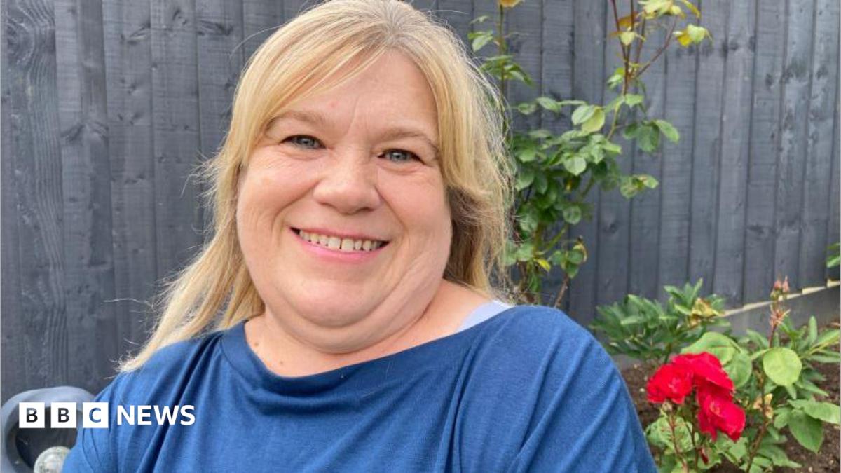 Leeds foster carer's 'rewarding' job with 70 babies - BBC News