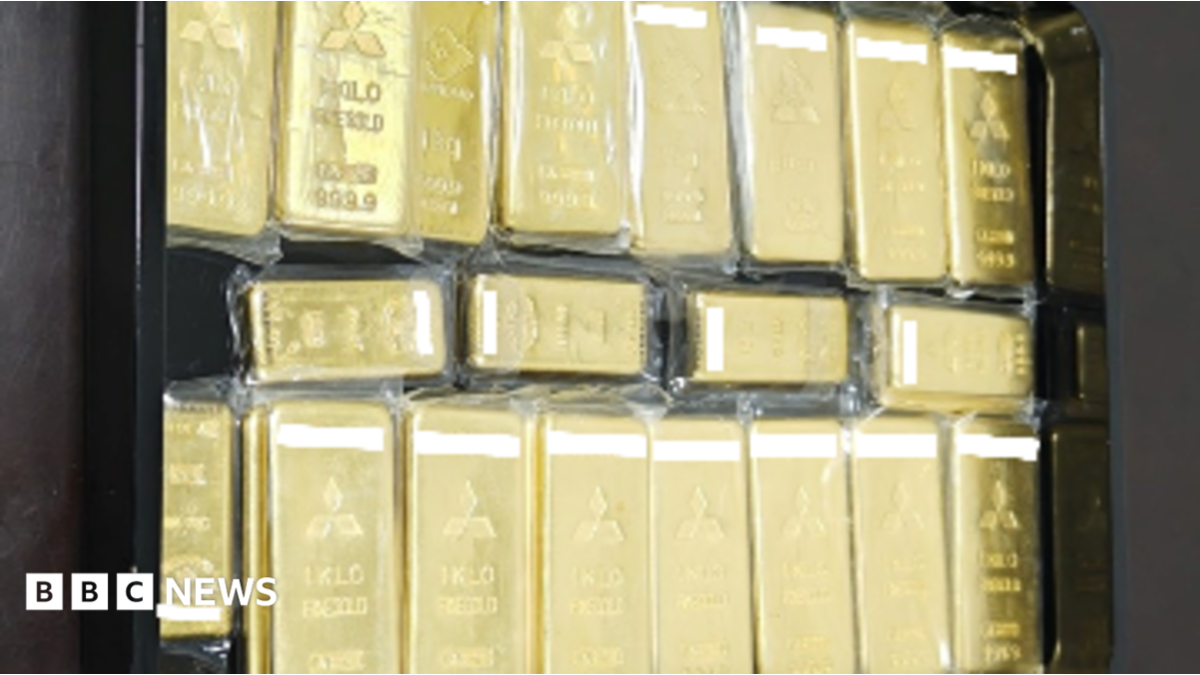 Japan: Mystery donor gives $3.6m of gold to fix Osaka water system ...